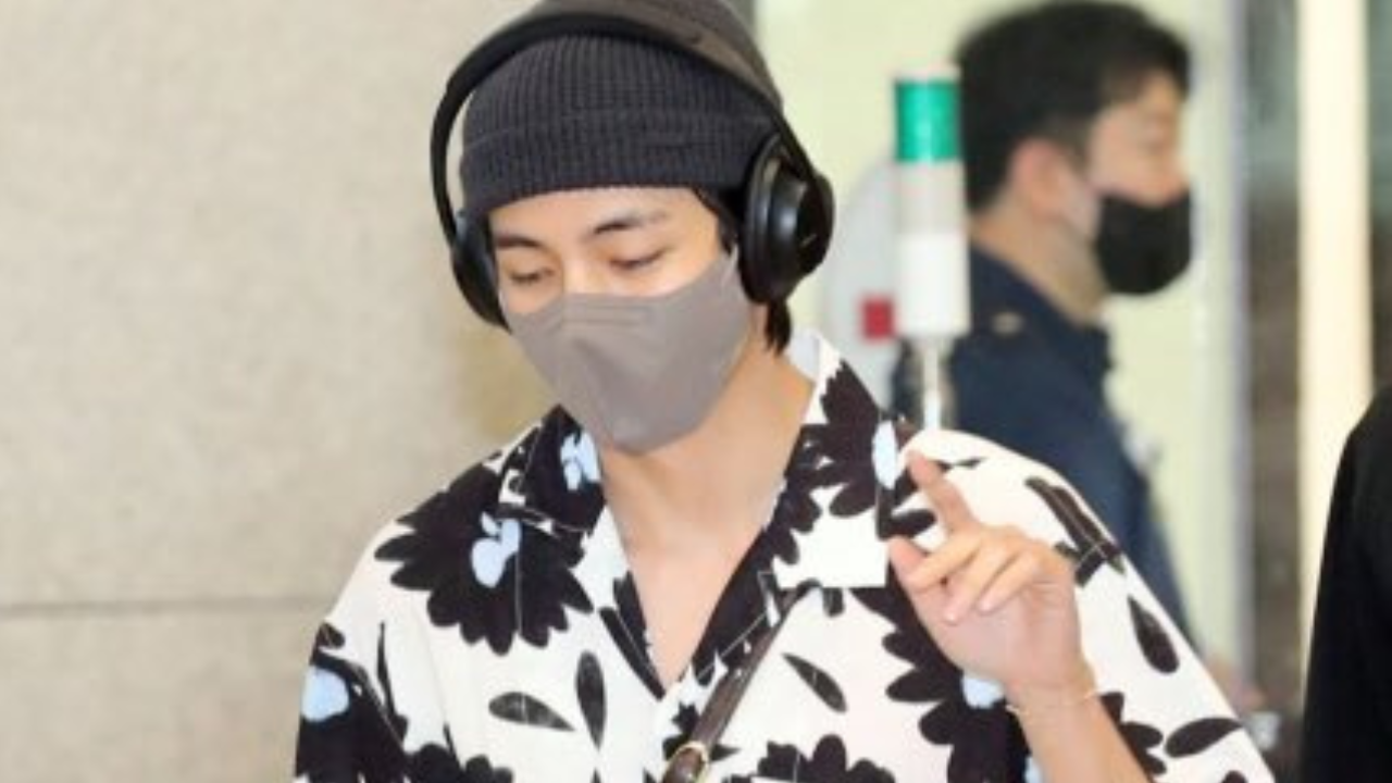BTS' V is back home! Singer returns to Seoul earlier than the rest of ...
