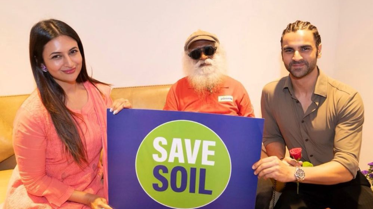 Divyanka Tripathi, Vivek Dahiya attend Sadhguru's 'Save Soil' event ...