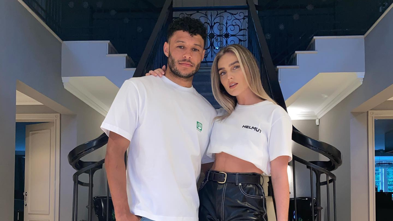 Singer Perrie Edwards gets engaged to Alex Oxlade-Chamberlain - see post, Celebrity News | Zoom TV
