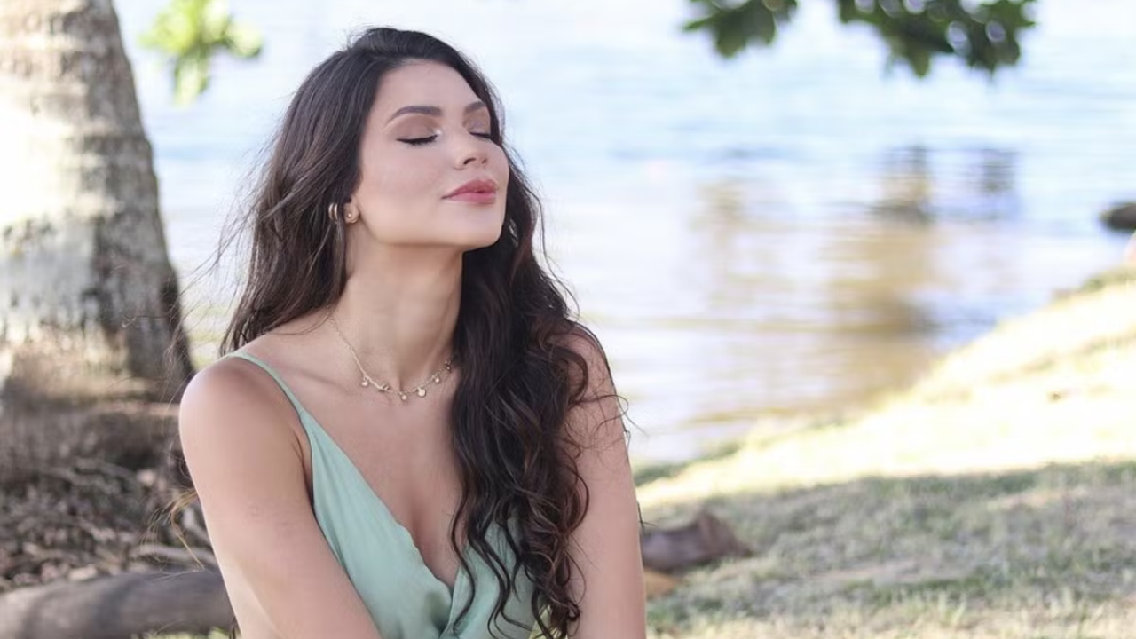 Former Miss Brazil Gleycy Correia dies at 27 following tonsil surgery ...