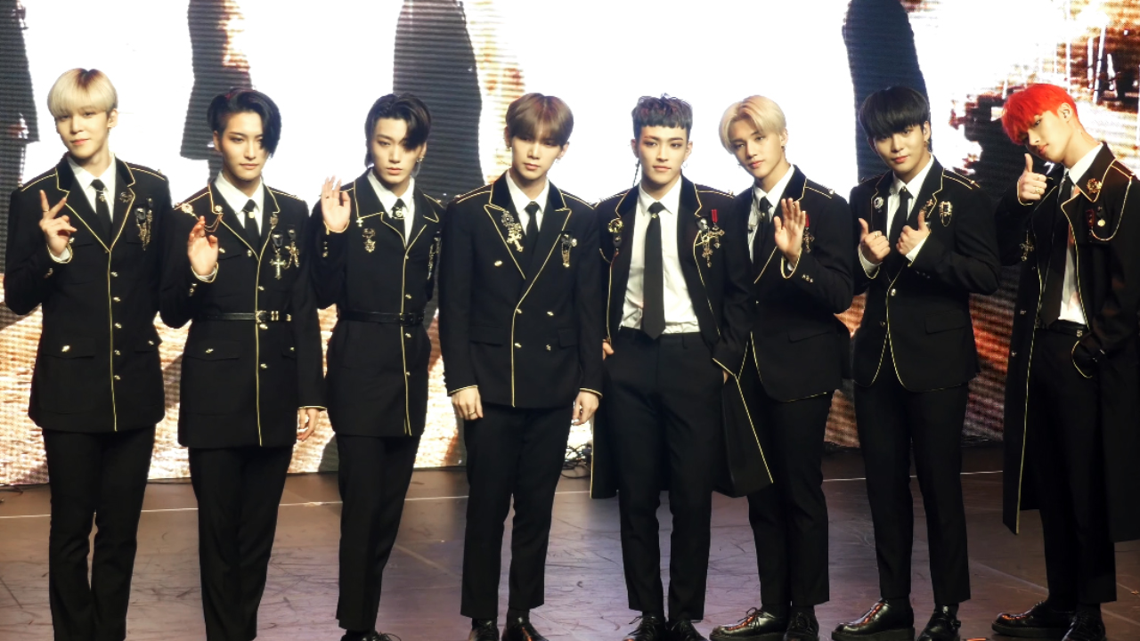 ATEEZ rule iTunes chart with latest album, THE WORLD EP.1: MOVEMENT ...