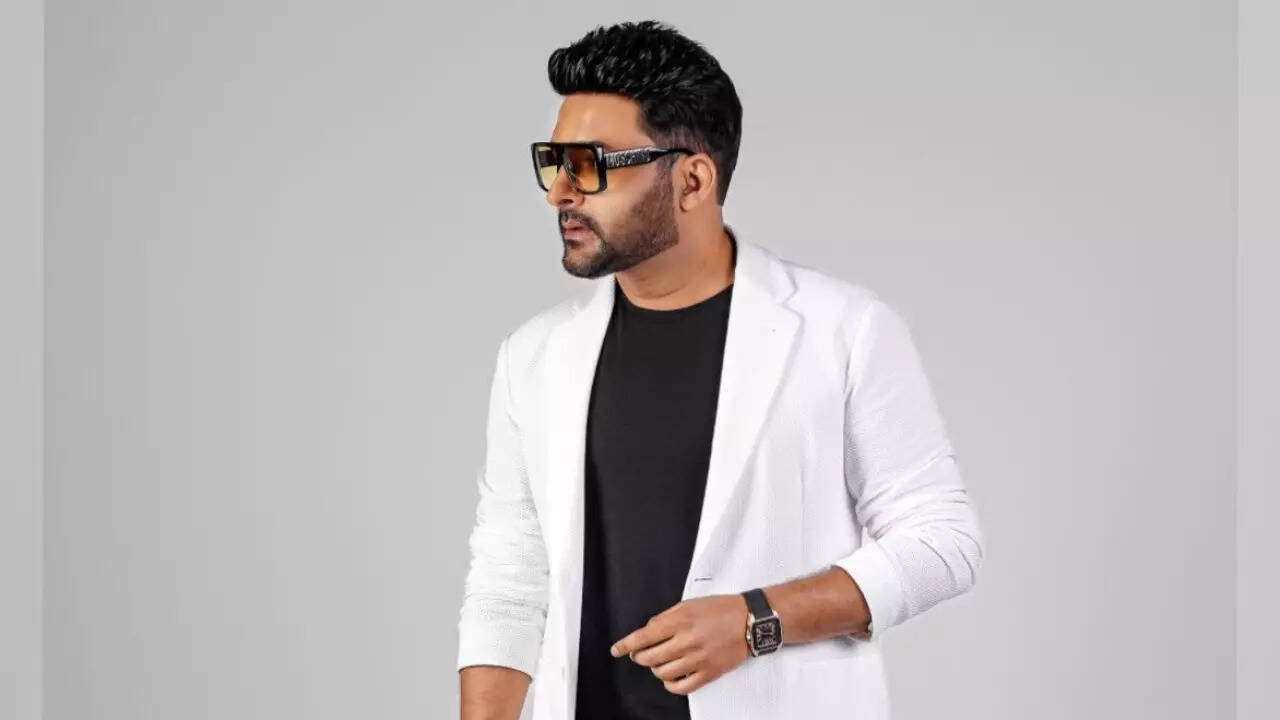 The Kapil Sharma Show is back! Comedian looks too hot to handle in this new dapper avatar, Telly ...