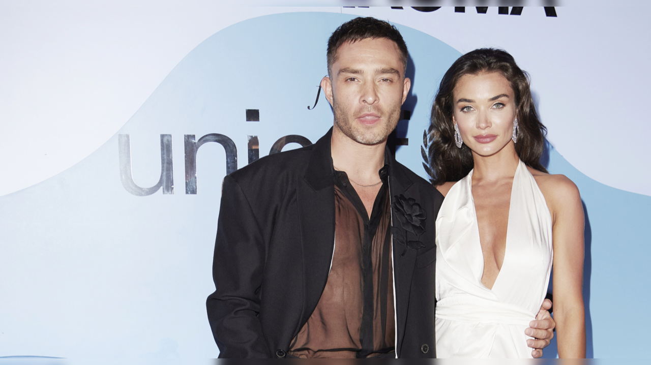 Ed Westwick takes a stroll with beau and 'cool girl' Amy Jackson late ...