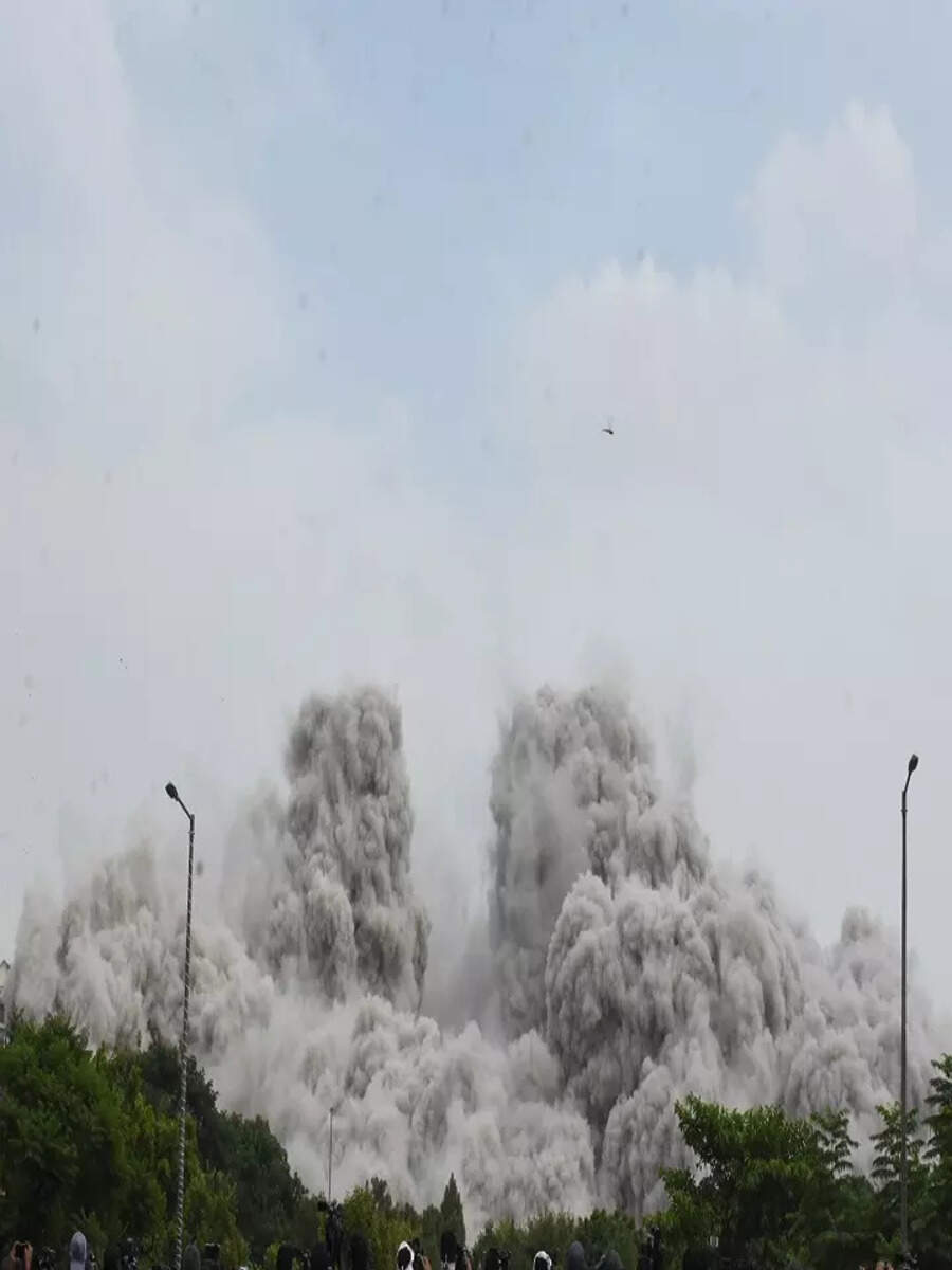 India Top News Today: Noida Supertech Twin towers demolition, PM Modi ...