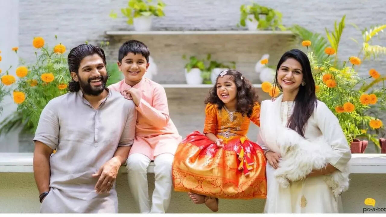 Allu Arjun: 13 inside pics from Allu Arjun's white-themed Hyderabad ...
