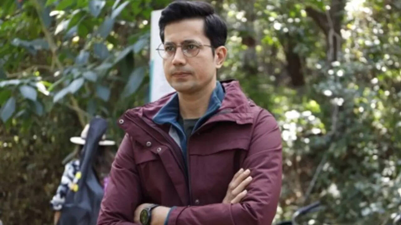 Tripling S3 review: Sumeet, Amol and Maanvi starrer manages to take us ...