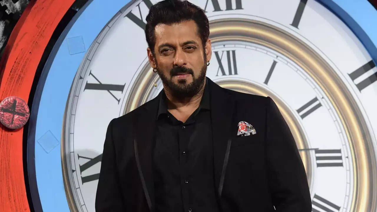 Bigg Boss Salman Khan Takes A Break From Films Bigg Boss 16 After