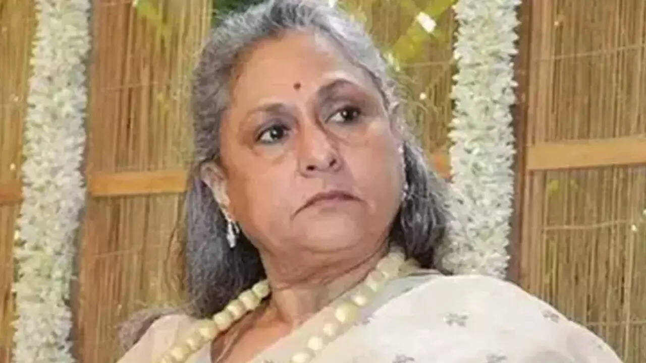 Jaya Bachchan reveals media took out ‘morcha’ and pelted ‘stones’ during Abhishek-Aishwarya ...