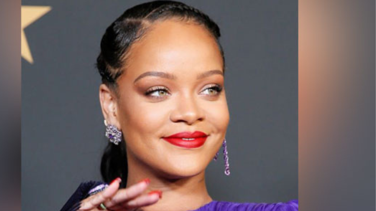 Rihanna: Good news for Rihanna fans! Singer returns to music after six ...
