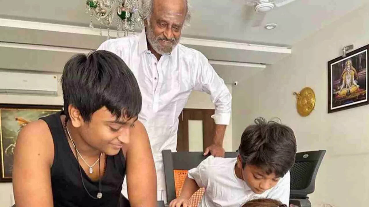 Rajinikanth: Rajinikanth celebrates Diwali with his grandchildren ...