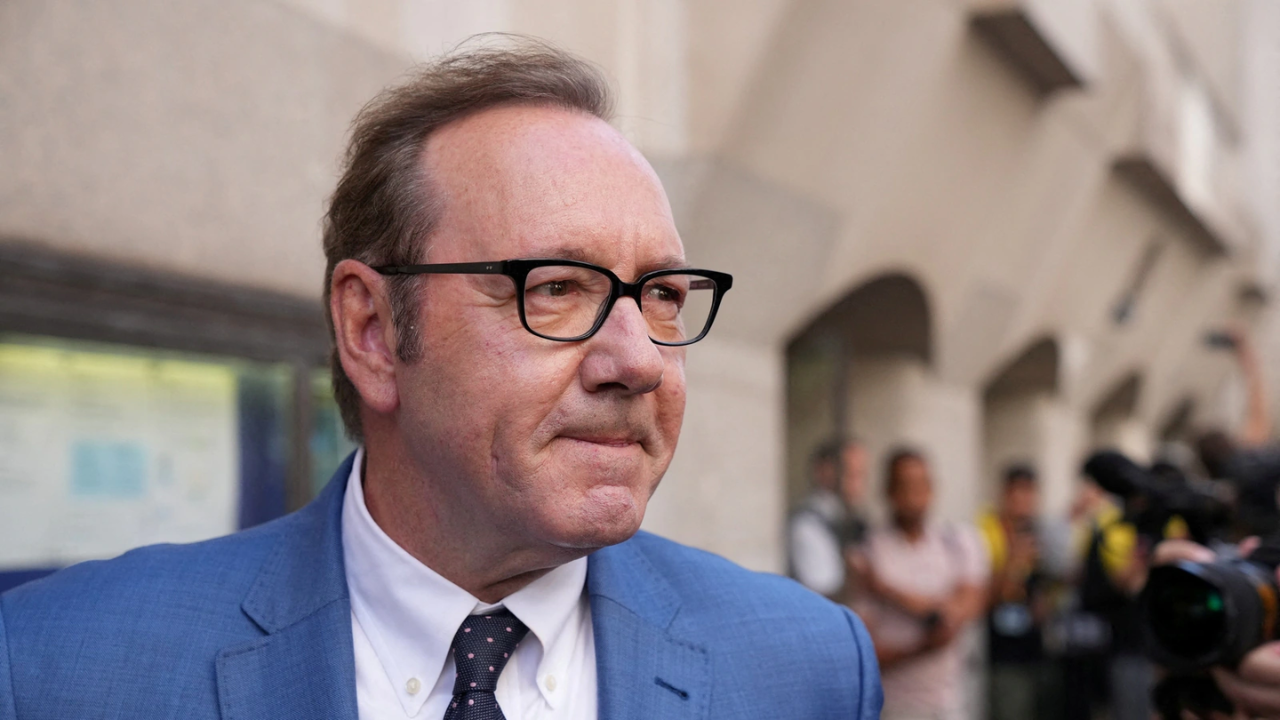Spacey: American Beauty fame Kevin Spacey charged with seven more ...