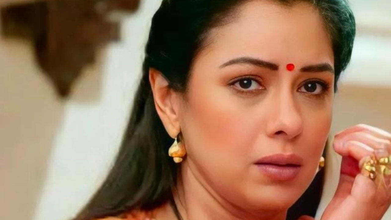 Anupamaa Written Updates, November 28, 2022: Anupama gets threatened by ...