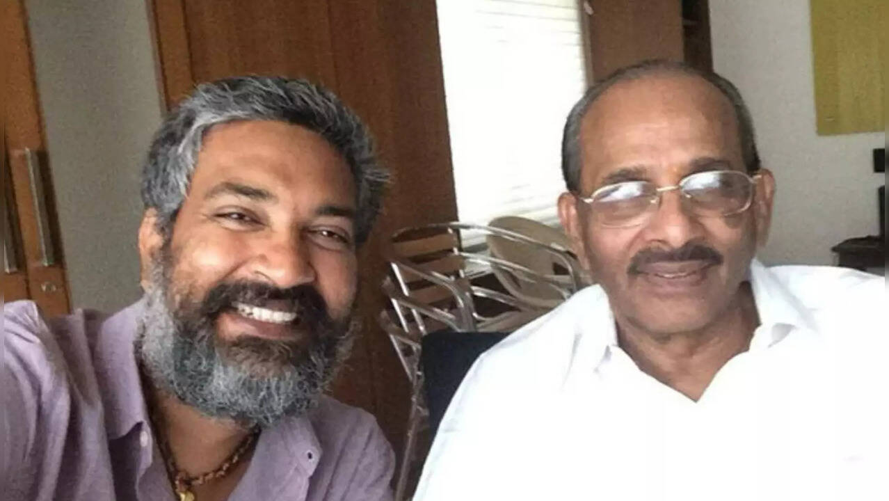 Rajamouli's Father's Reaction On Success Of RRR; मैं अपने बेटे के लिए ...