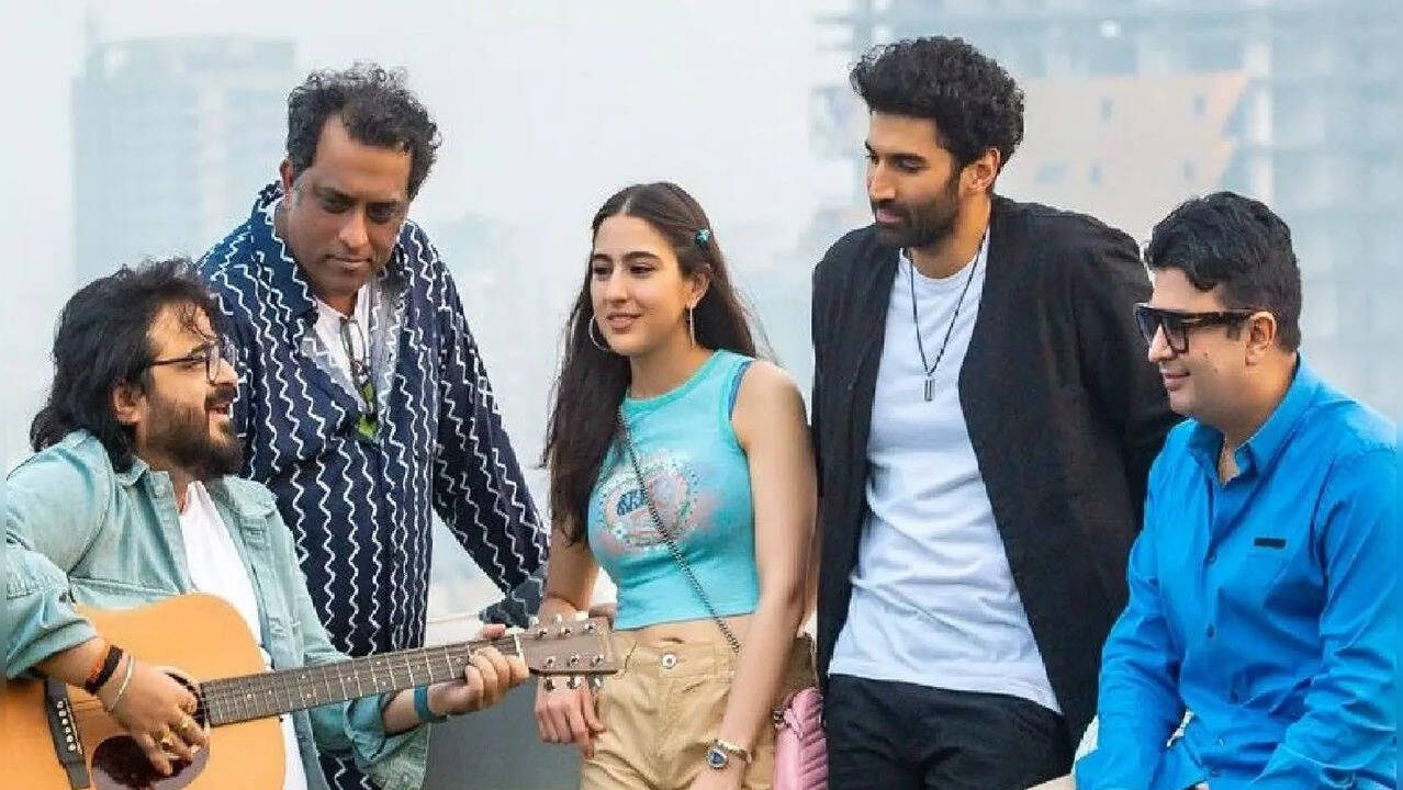 Anurag Basu Announces Sequel Of Life In A Metro; लाइफ इन अ मेट्रो का ...