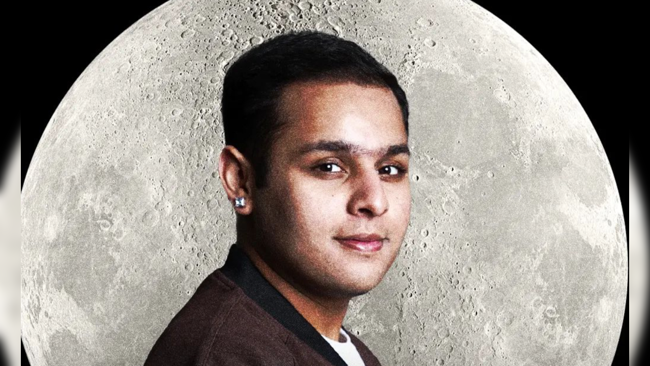 Dev Joshi: Baal Veer's Dev Joshi all set to travel to the moon with ...