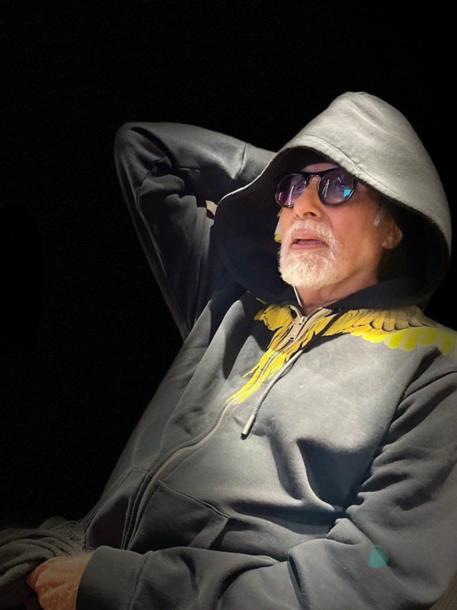 Amitabh Bachchan’s luxurious car collection | Zoom TV