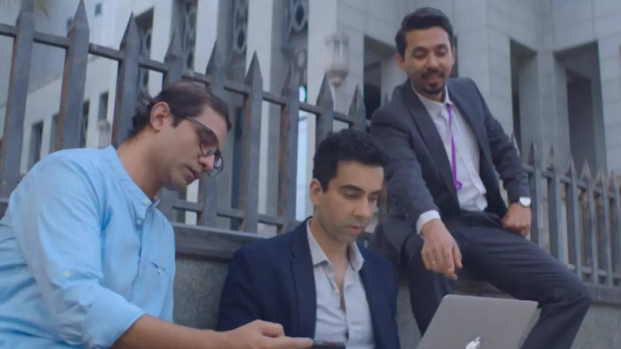 TVF Pitchers Season 2 Web Series All Episodes Review and Ratings: This ...