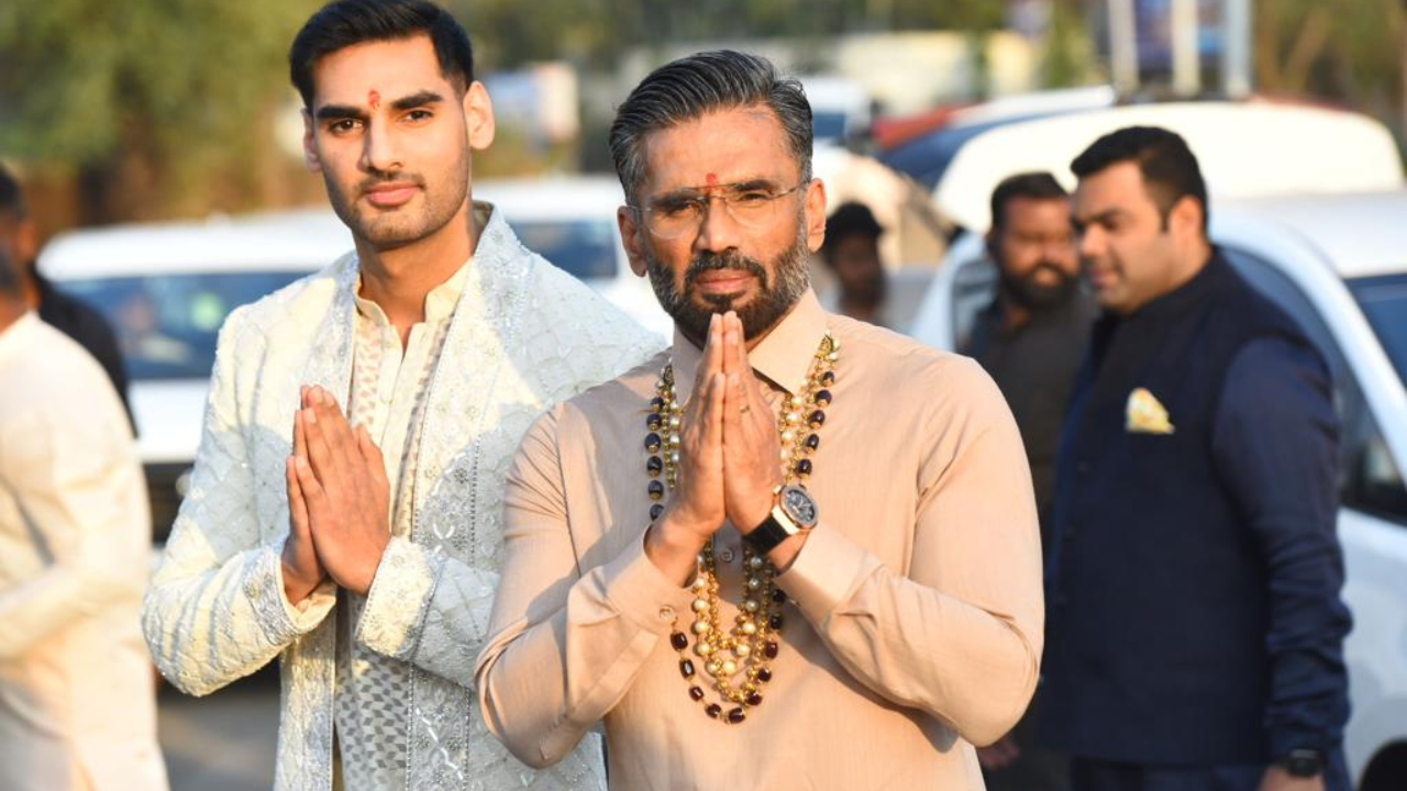 KL Rahul and Athiya Shetty Are Married! Dapper father-son duo Suniel ...