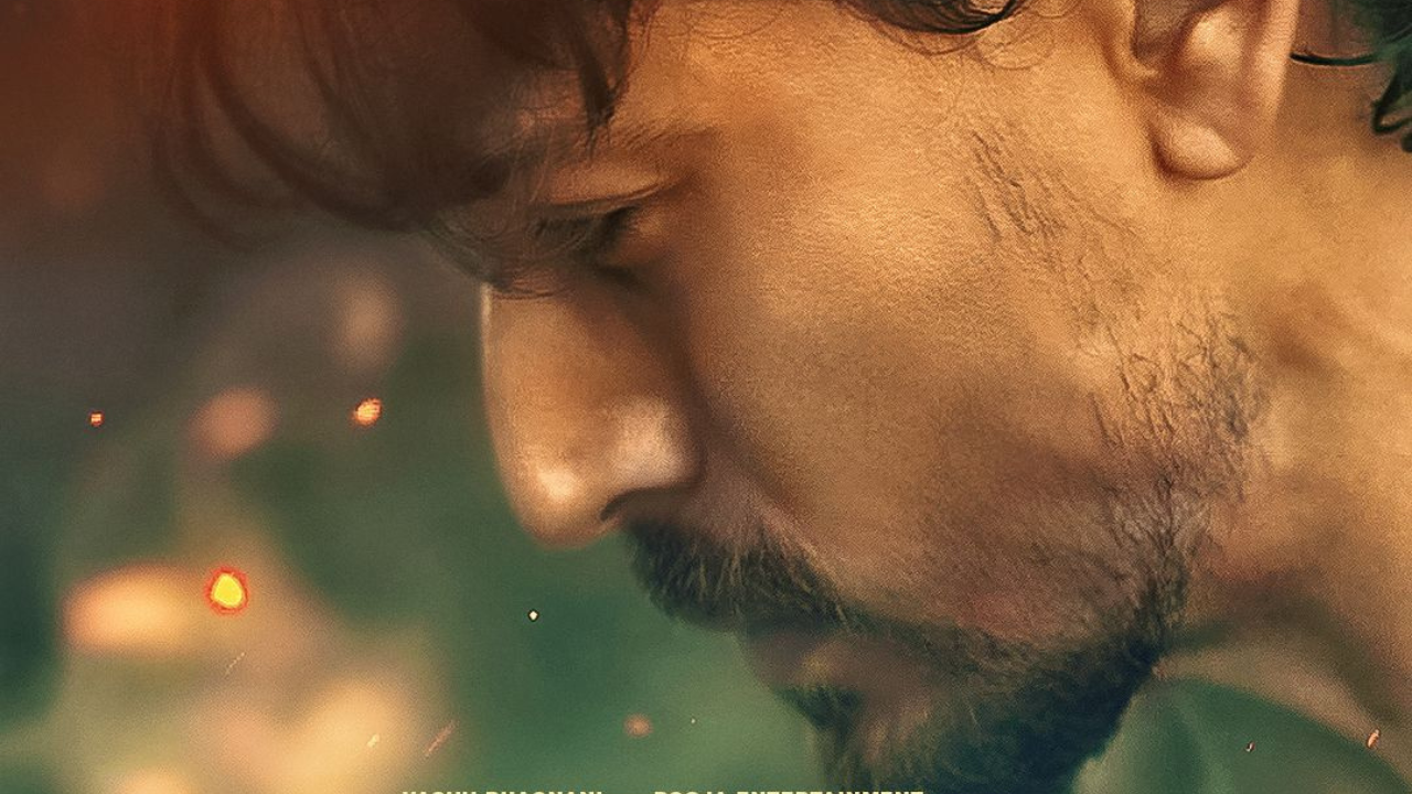 Ganapath Movie Release Date: Amitabh Bachchan, Tiger Shroff, Kriti ...