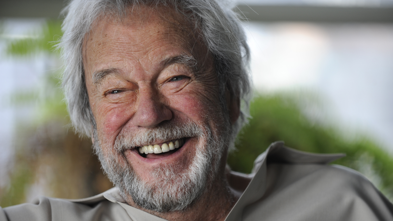 Gordon: Canadian actor, Away From Her fame Gordon Pinsent dies at 92 ...