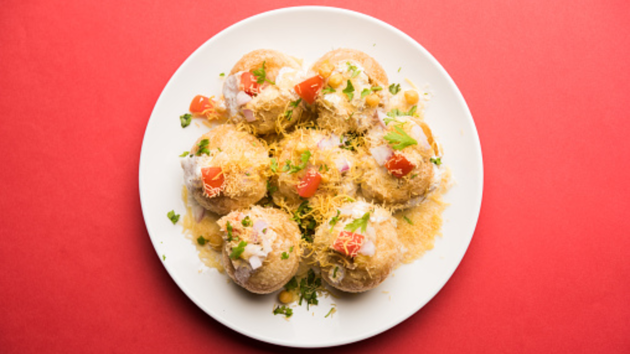 Holi 2023 Snack recipes - Innovative holi festival snack recipes to try ...