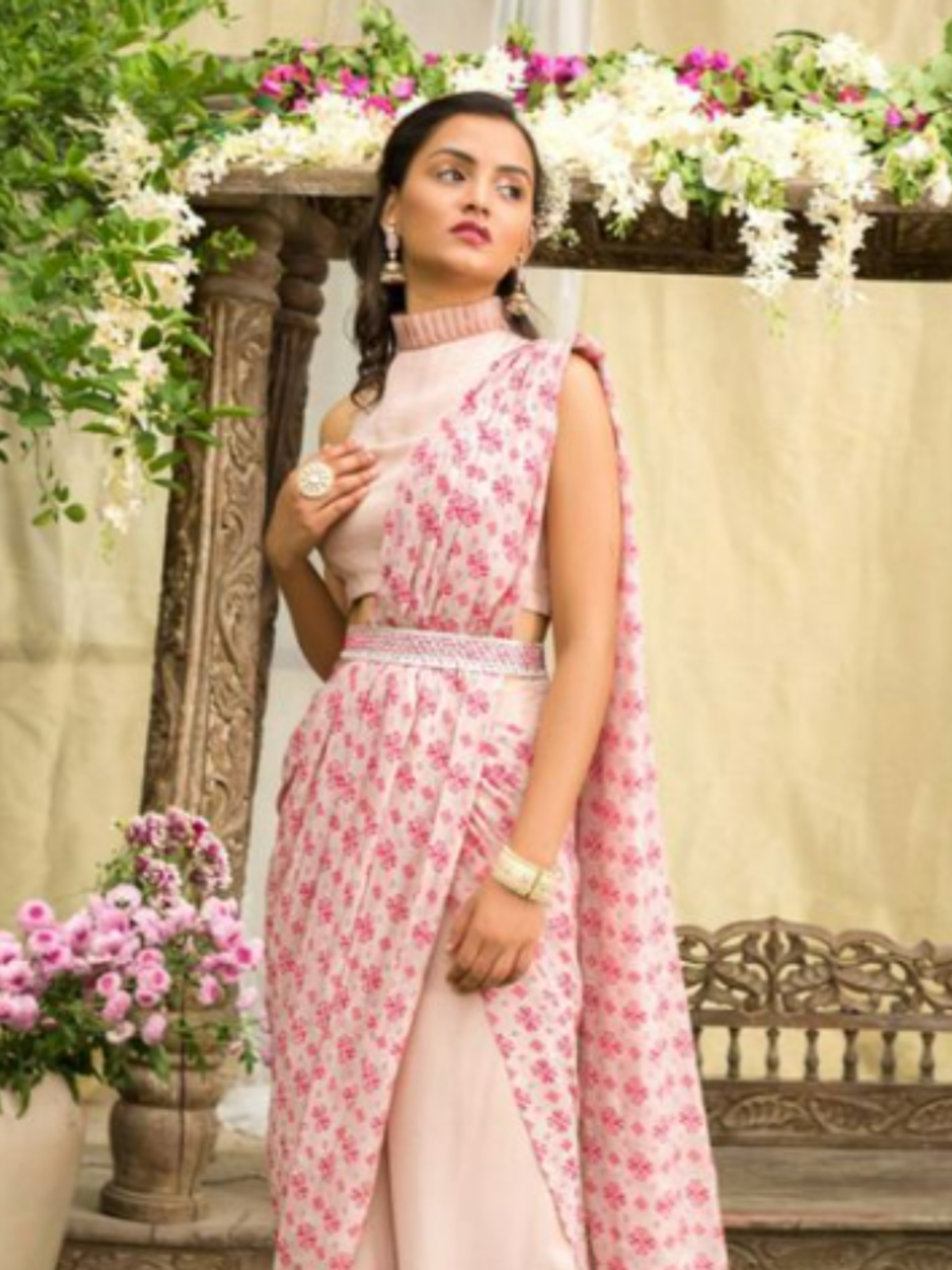 10 Ways To Accessorize Your Sarees With Style